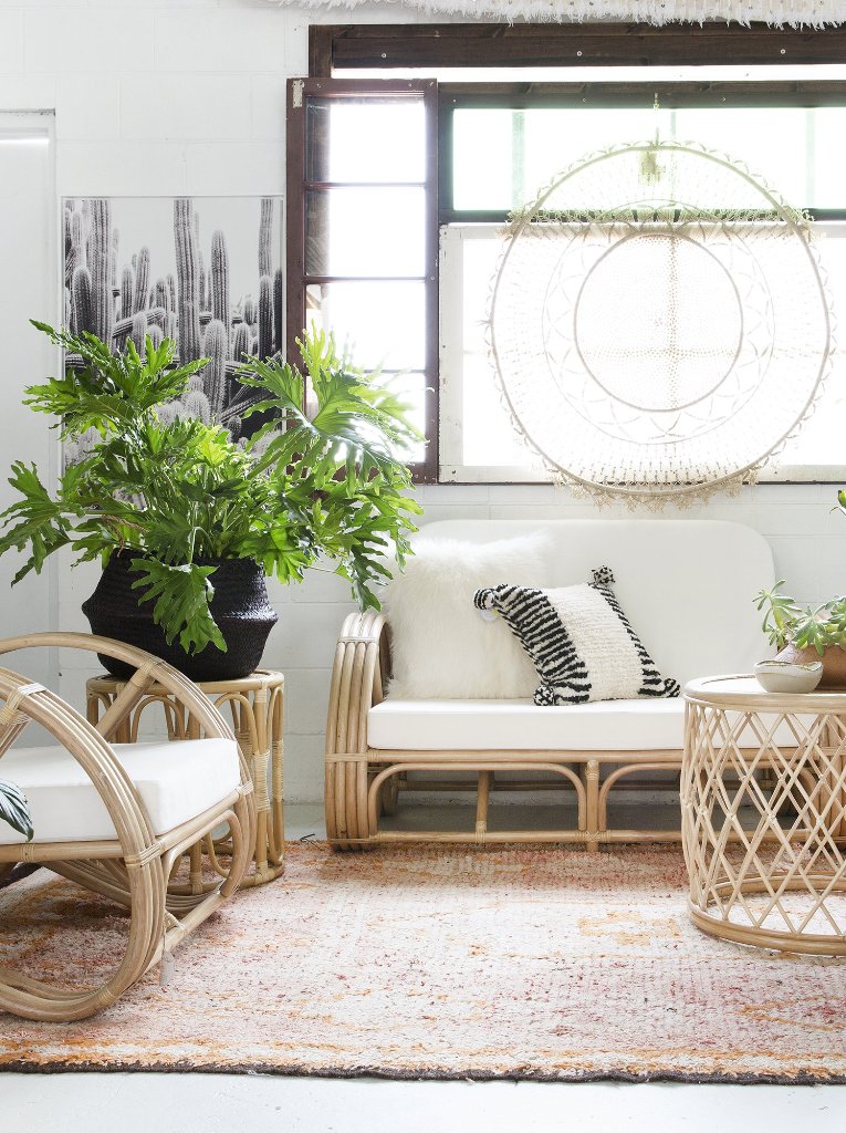 Chairs, Benches & Seating – Trader Trove